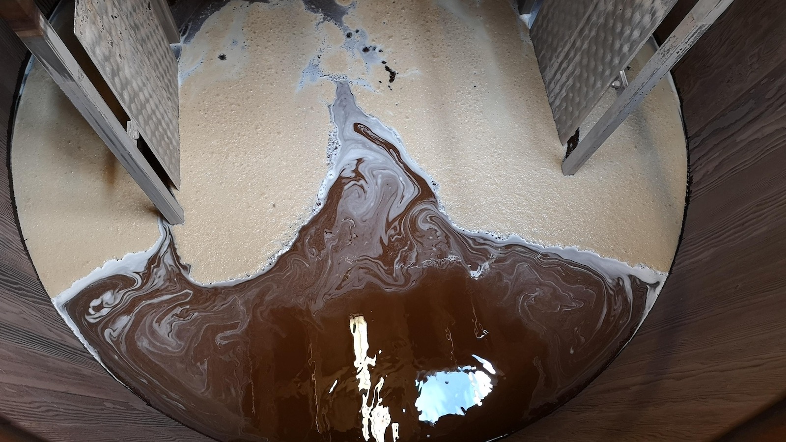 Fermentation in Whisky Production at Nine Rivers Distillery